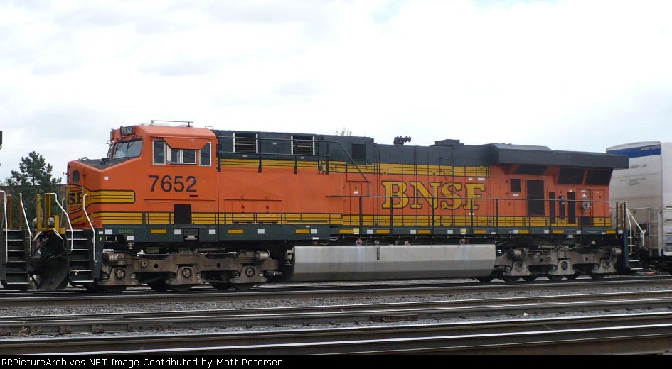 BNSF 7652